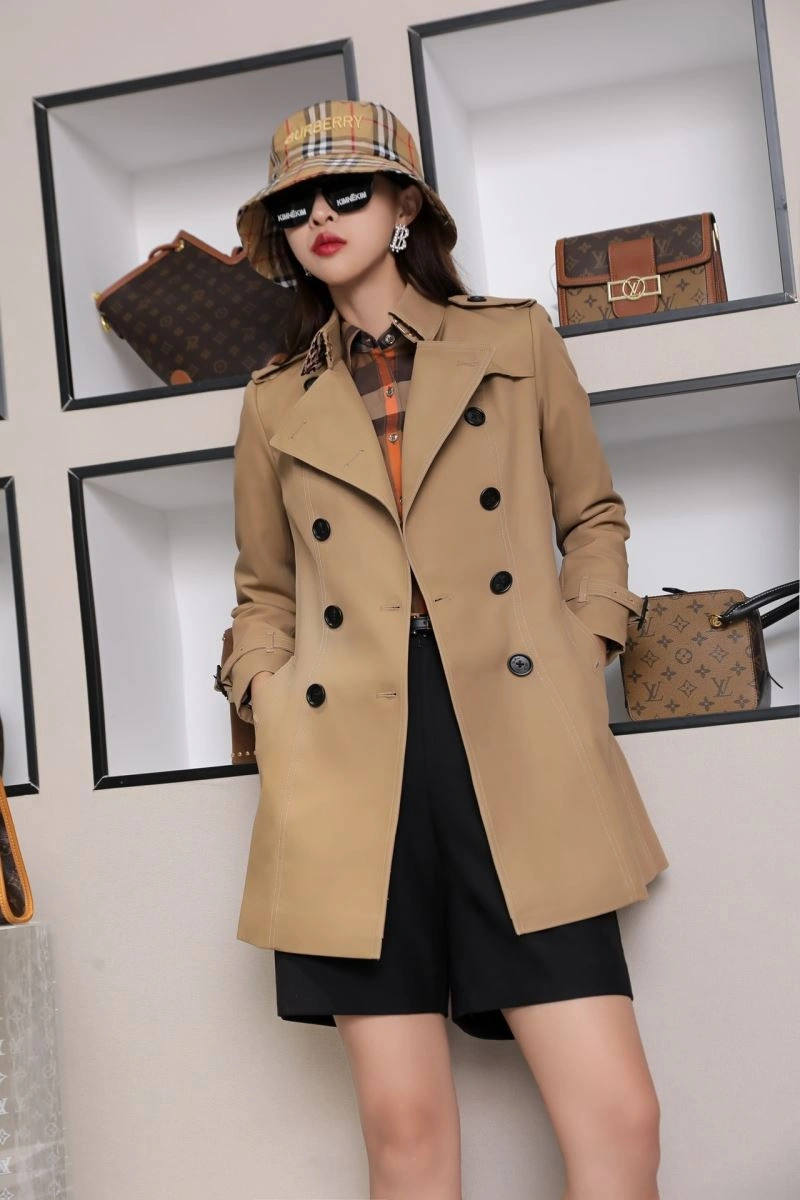 Economical Burberry Outwear