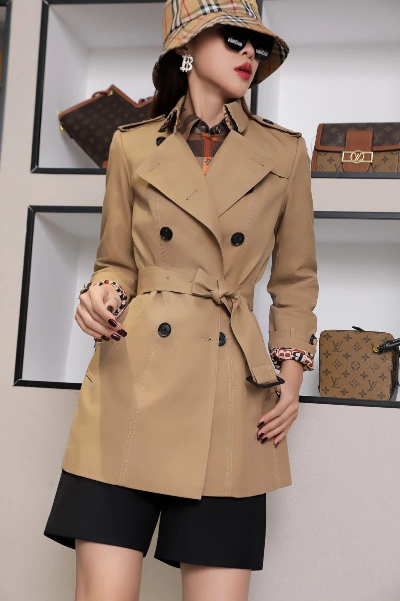 Economical Burberry Outwear