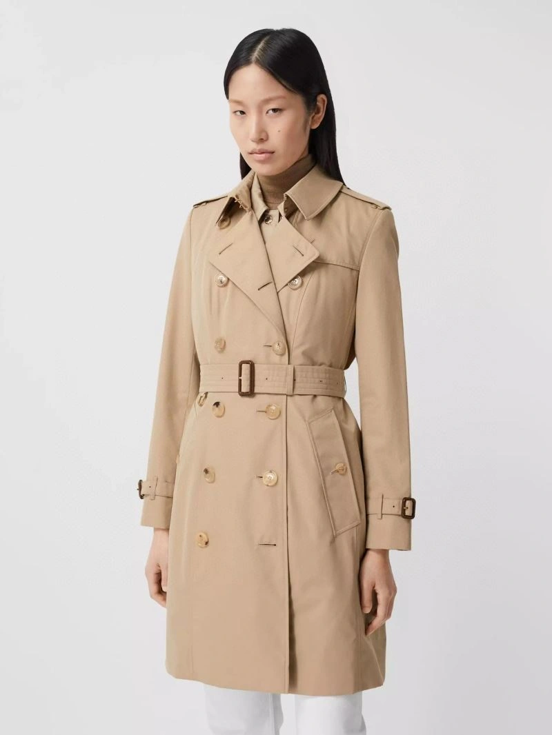 Low-cost Burberry Outwear