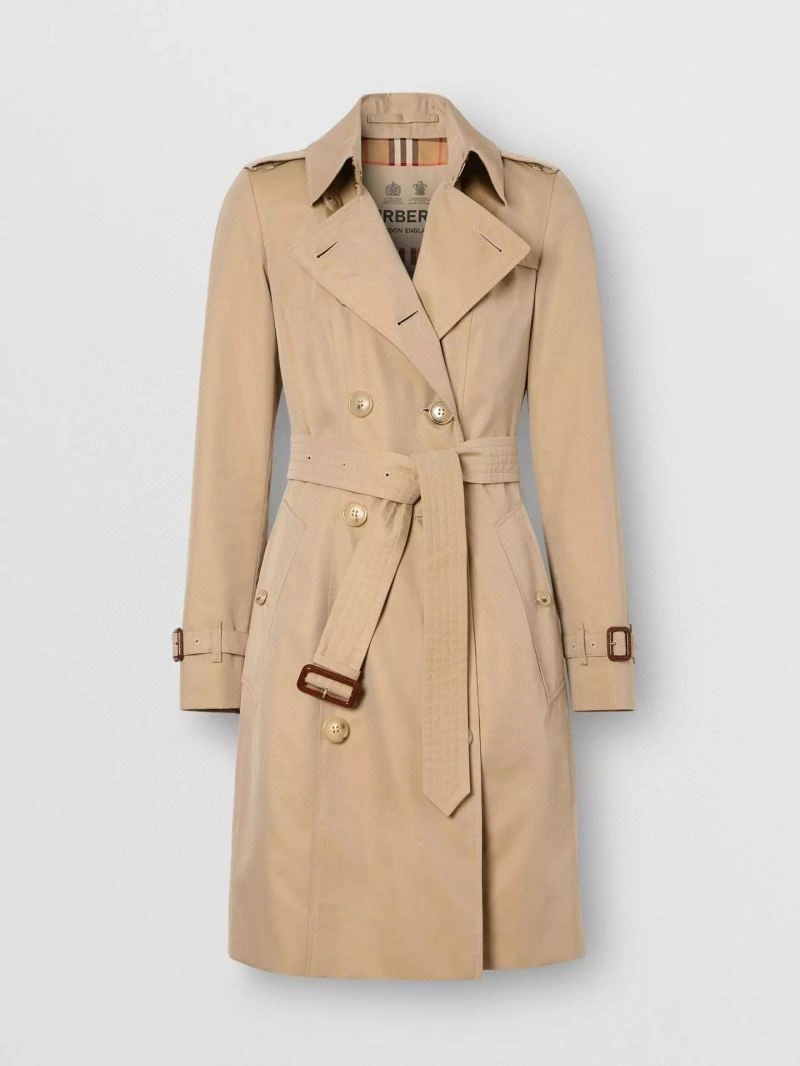 Low-cost Burberry Outwear