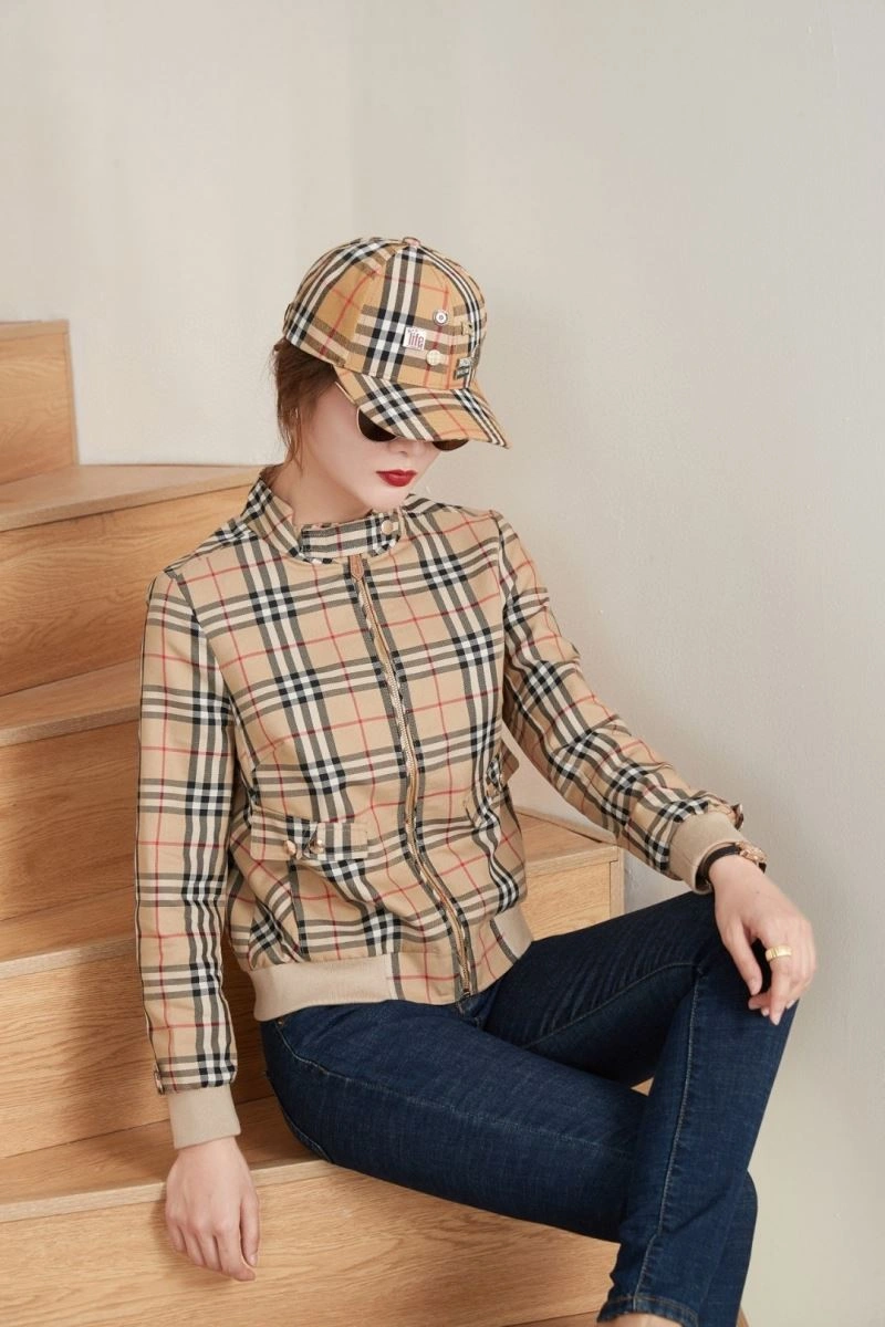 Discounted Burberry Outwear