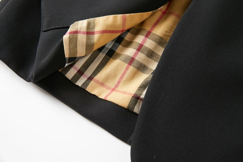 Top match Burberry Outwear