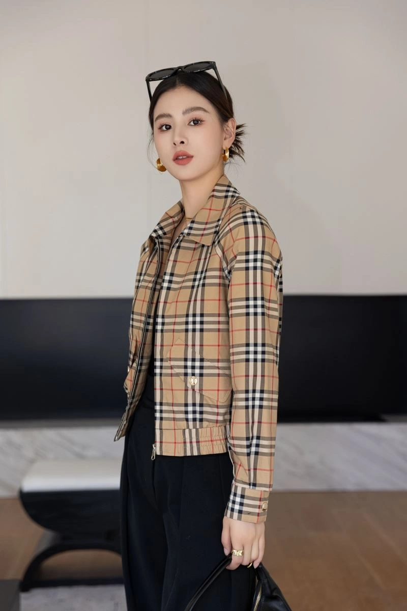 Top match Burberry Outwear