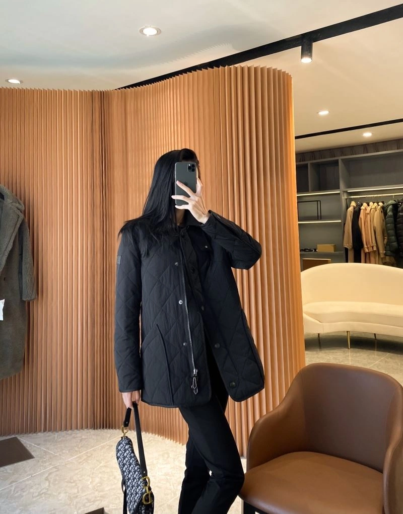 Official Burberry Outwear