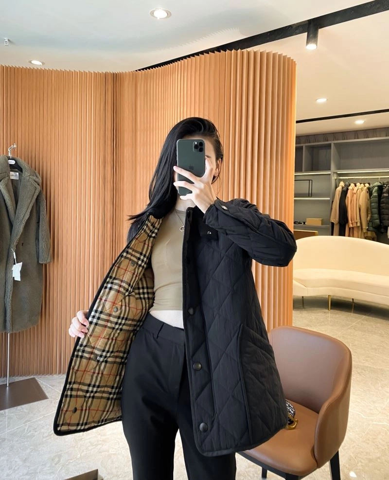 Official Burberry Outwear