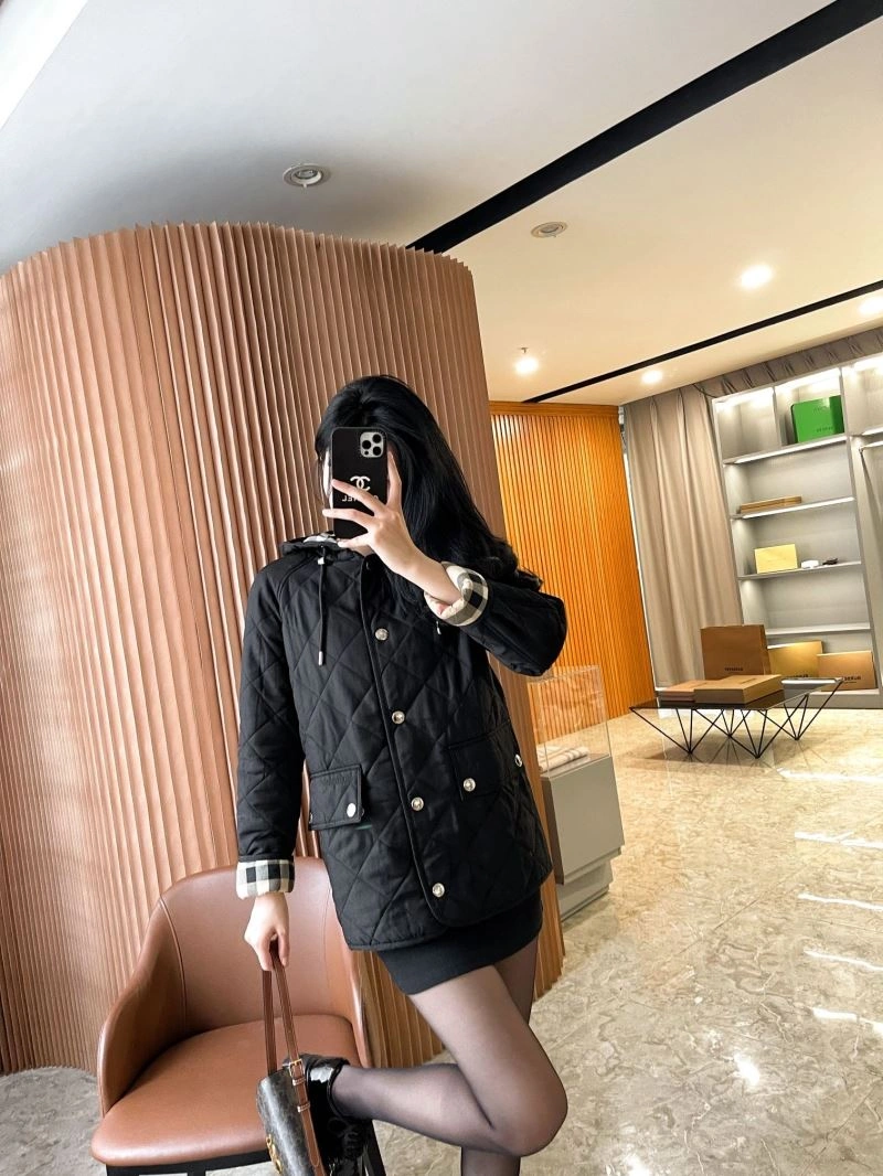 Original Burberry Outwear