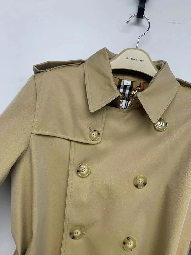 Legit Burberry Outwear