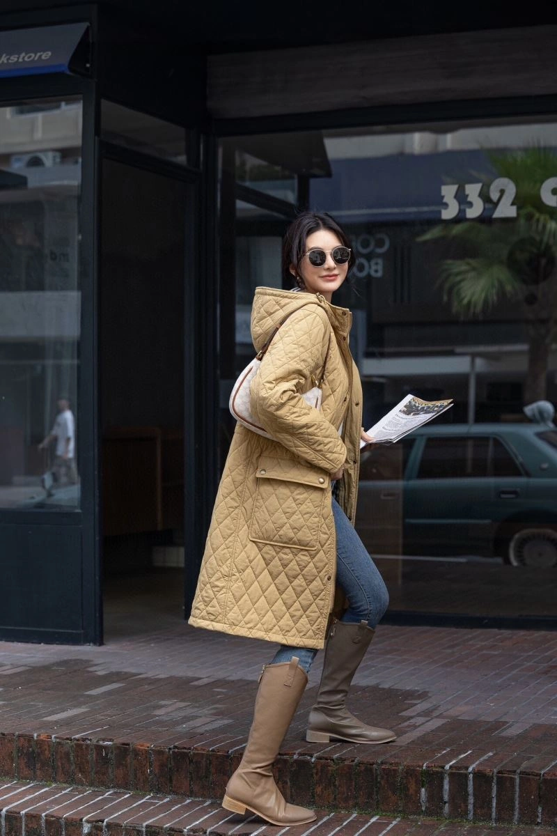 Precise copy Burberry Outwear
