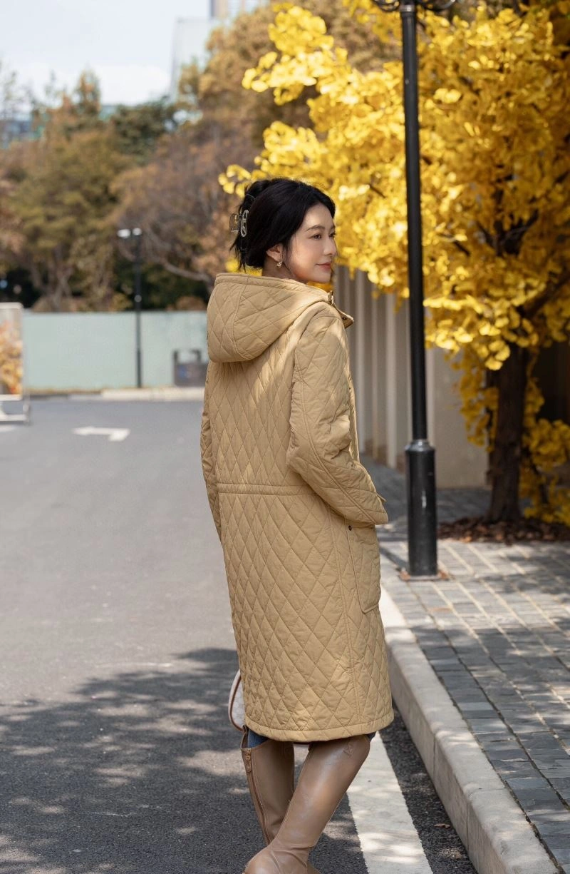 Precise copy Burberry Outwear