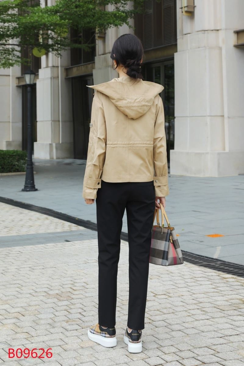 Top match Burberry Outwear
