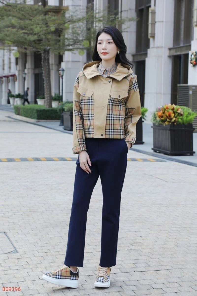 Affordable Burberry Outwear