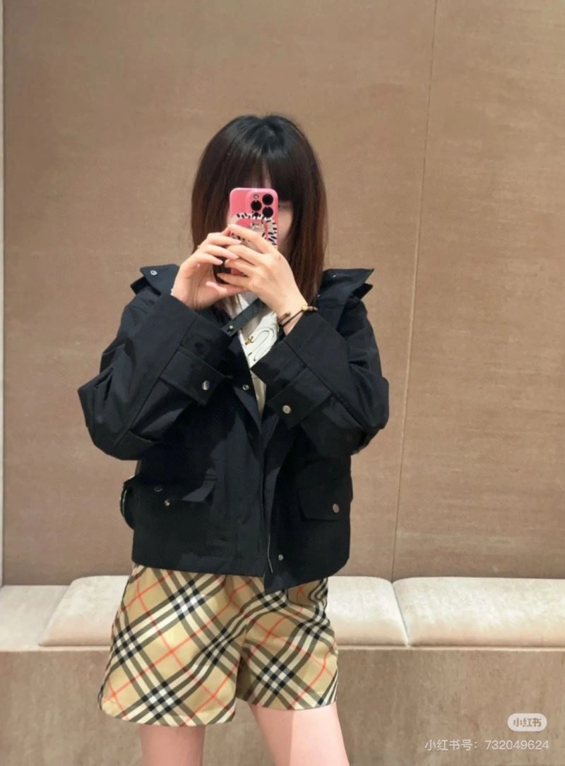Mirror quality Burberry Outwear