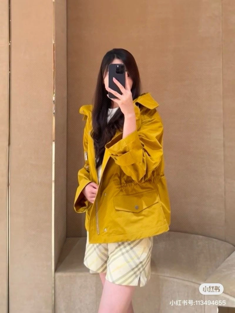 Cut-rate Burberry Outwear