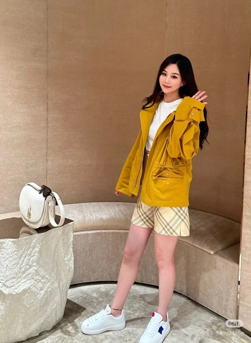 Cut-rate Burberry Outwear