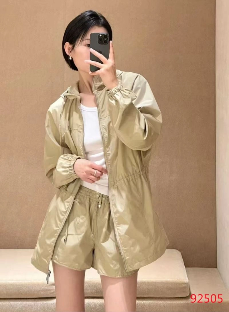 Factory-made Burberry Outwear
