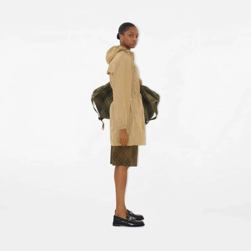 Factory-made Burberry Outwear