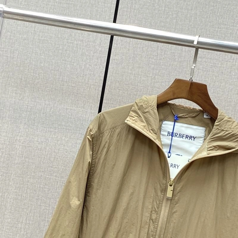 Legit Burberry Outwear