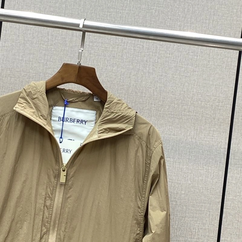 Legit Burberry Outwear