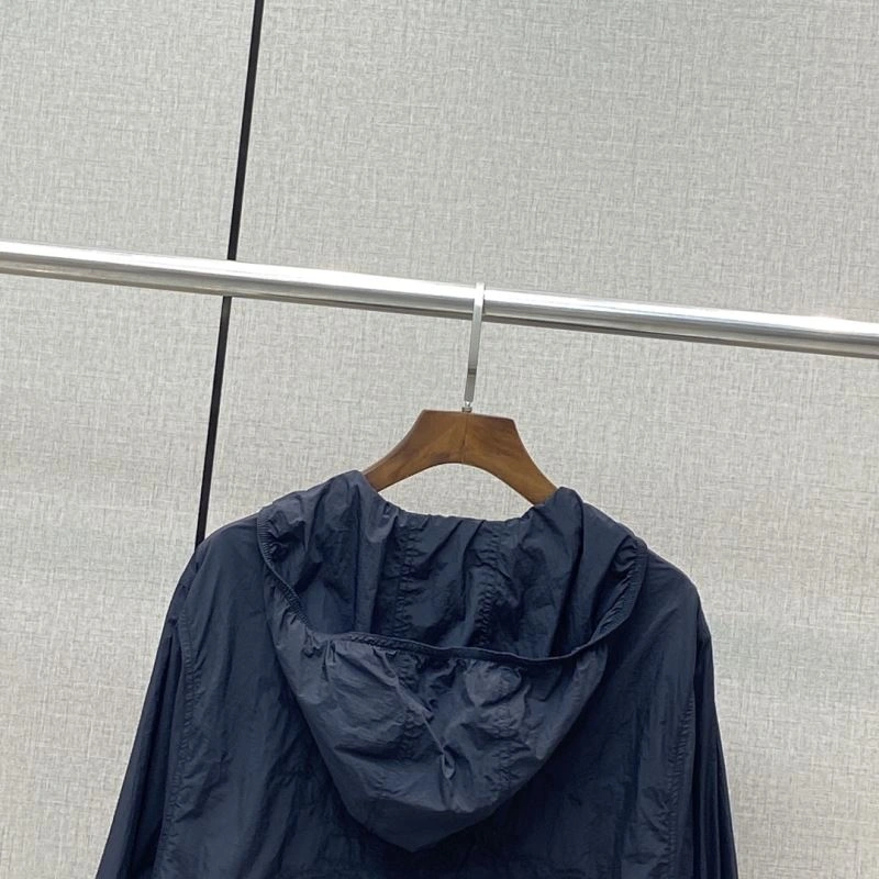 Real Burberry Outwear