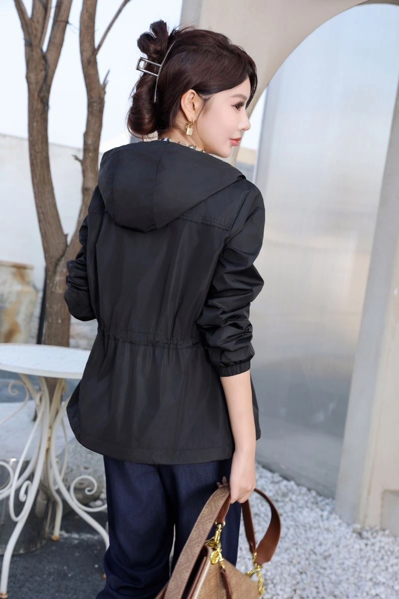 Economical Burberry Outwear