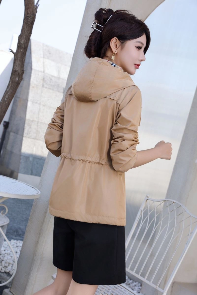 Economical Burberry Outwear