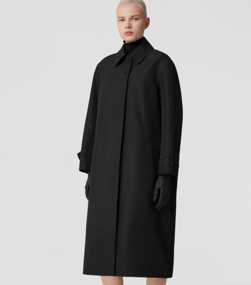 Bargain Burberry Outwear