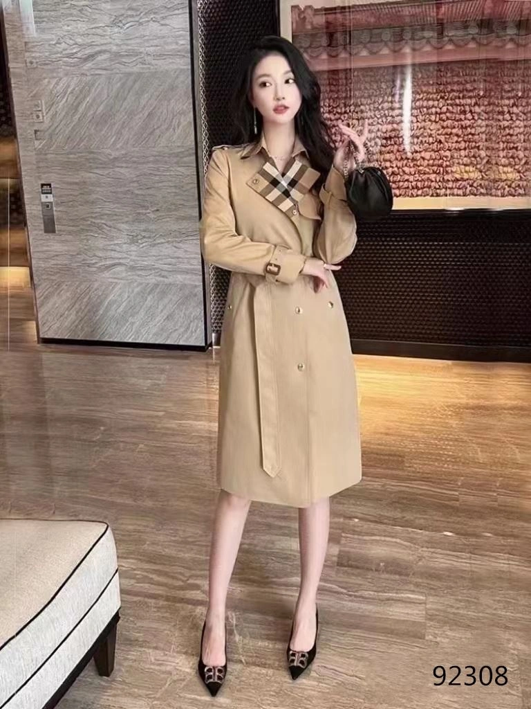 High fidelity Burberry Outwear