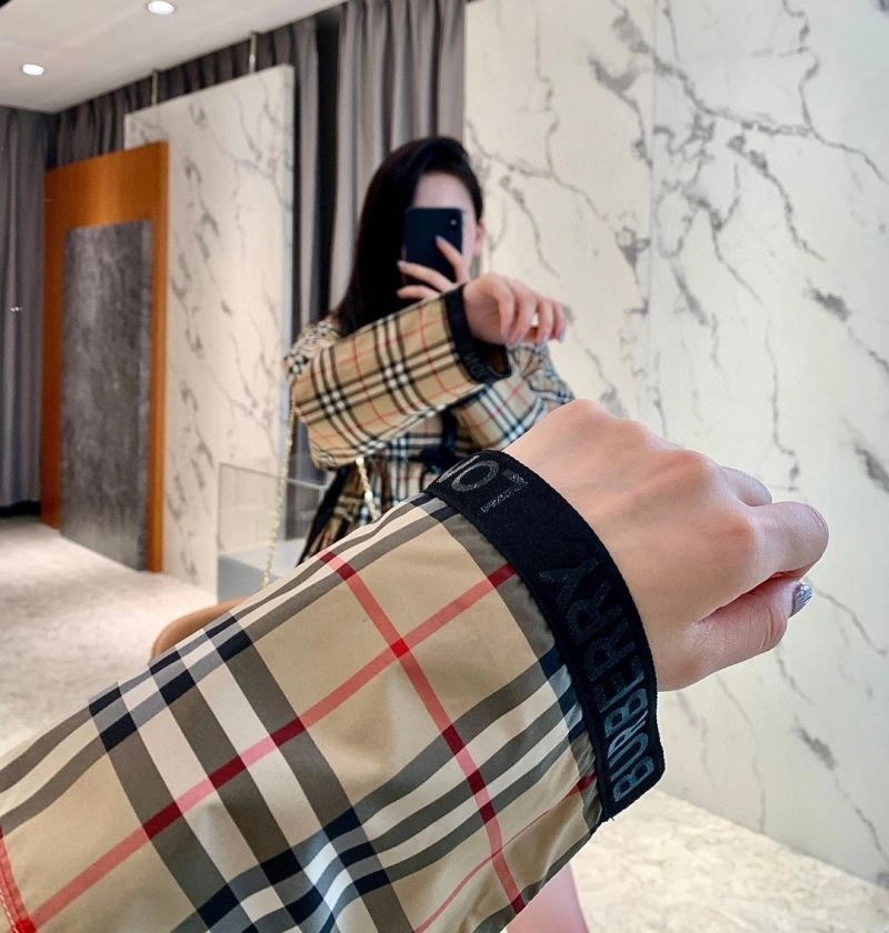 Precise copy Burberry Outwear
