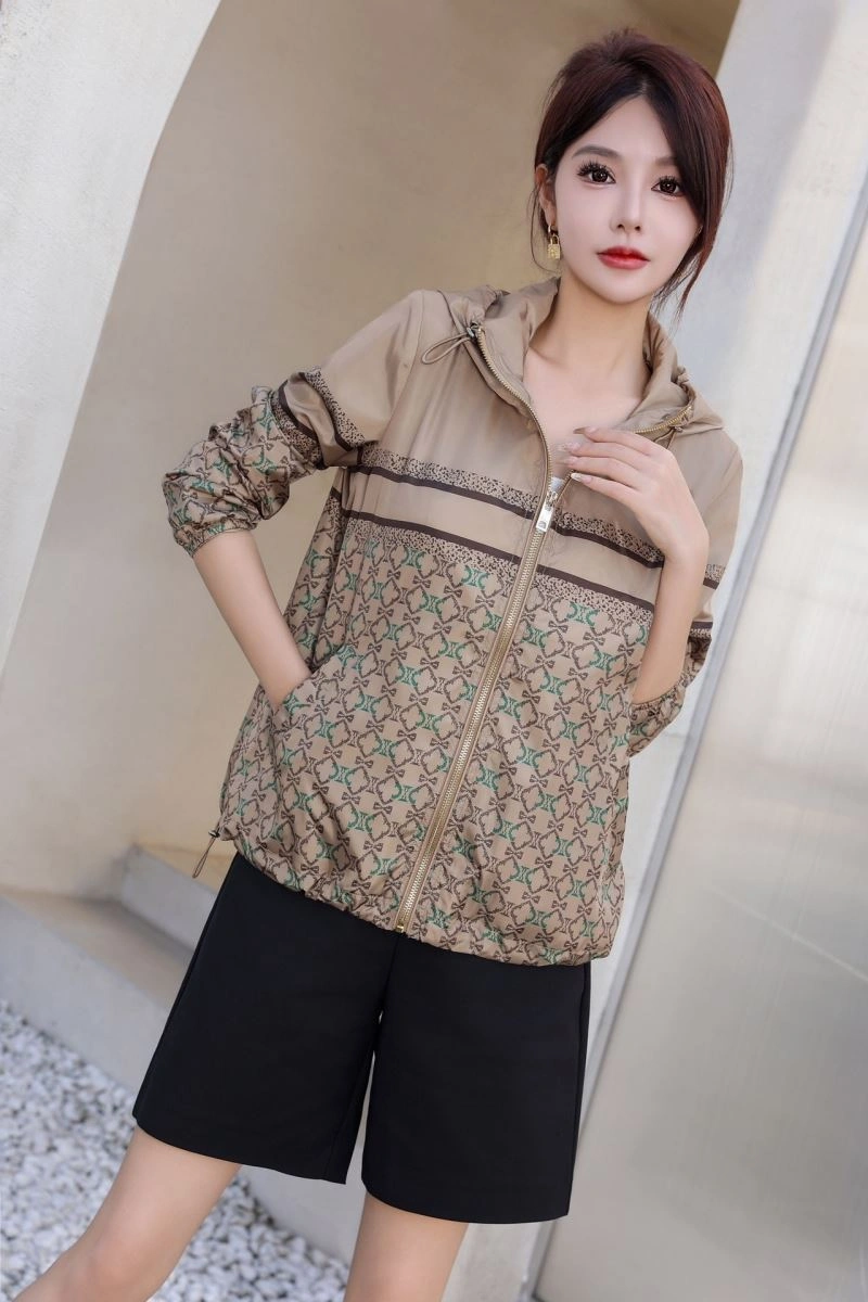 Brand-original Burberry Outwear