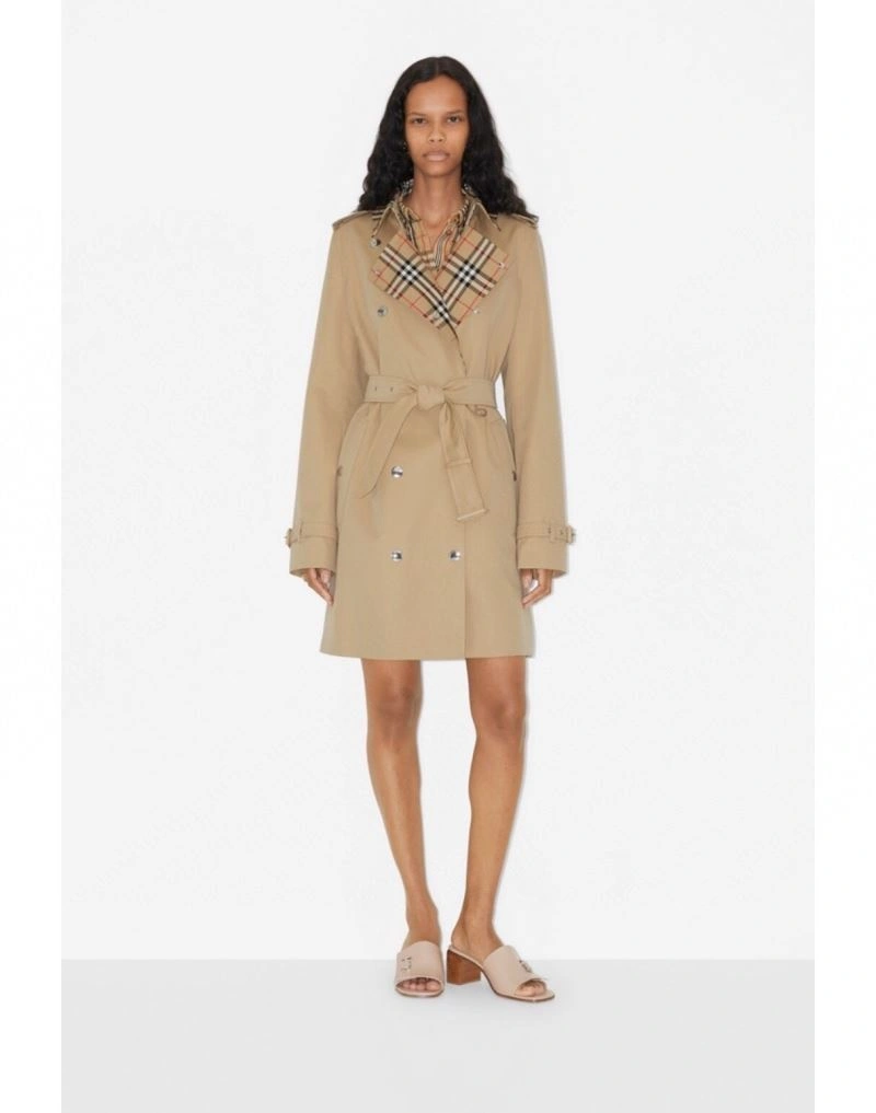 Discounted Burberry Outwear