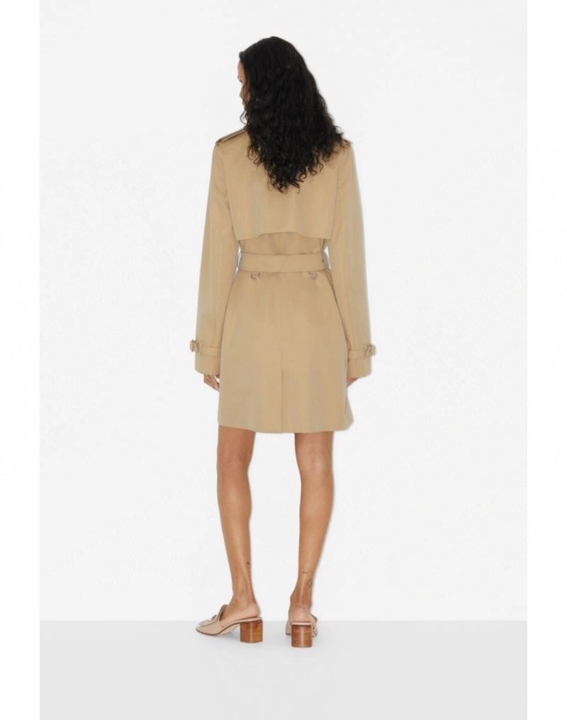 Discounted Burberry Outwear