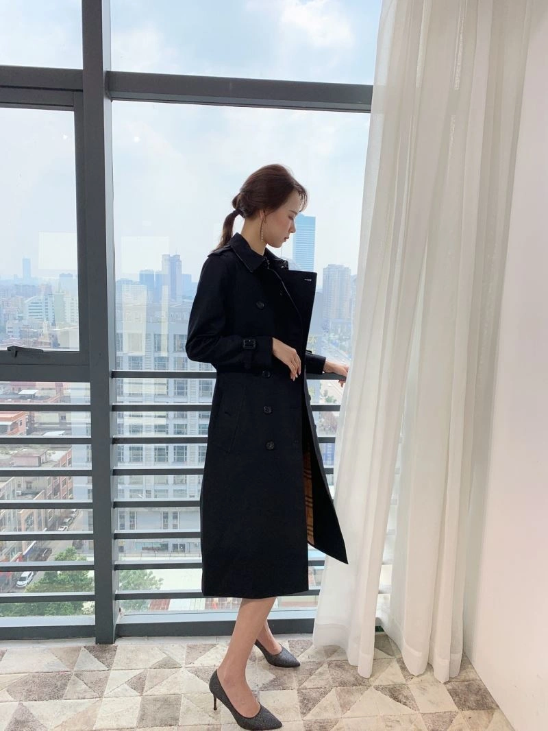 Original Burberry Outwear