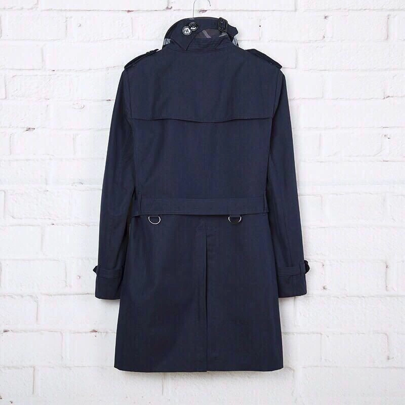 Accurate model Burberry Outwear
