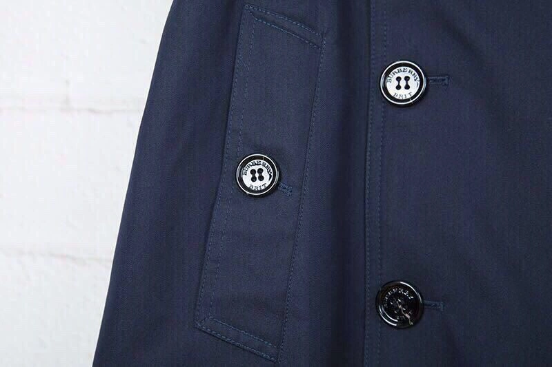 Accurate model Burberry Outwear