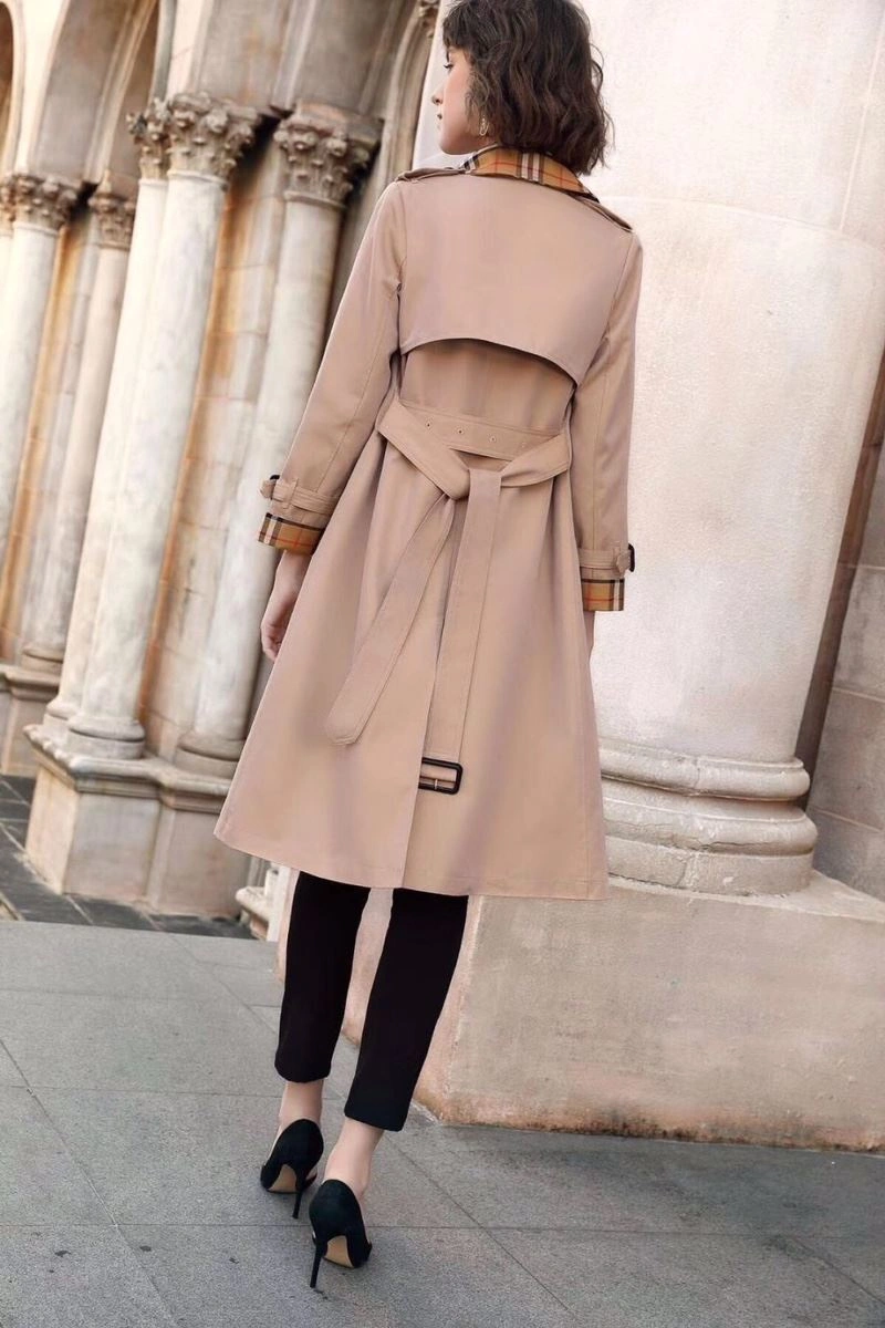 Accurate model Burberry Outwear