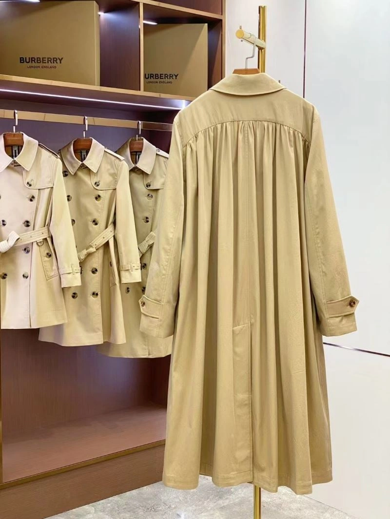 Top mirror Burberry Outwear
