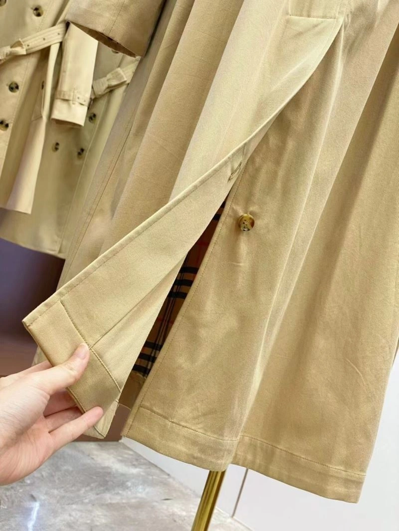 Top mirror Burberry Outwear