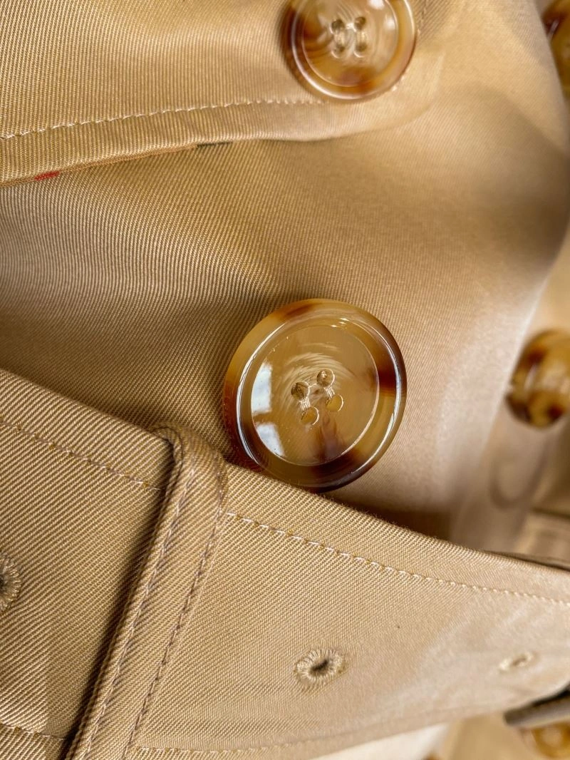 Factory-made Burberry Outwear
