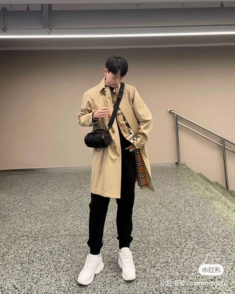 Mirror quality Burberry Outwear