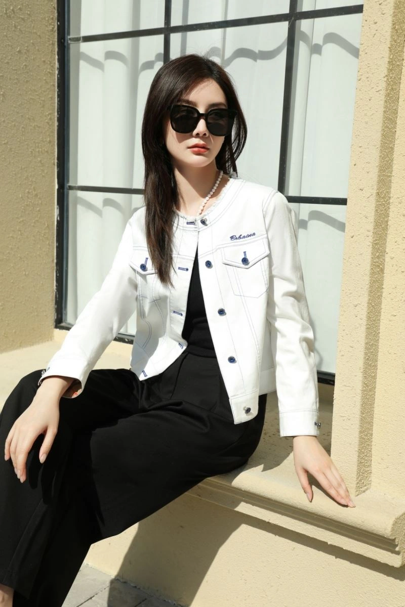 High accuracy Burberry Outwear
