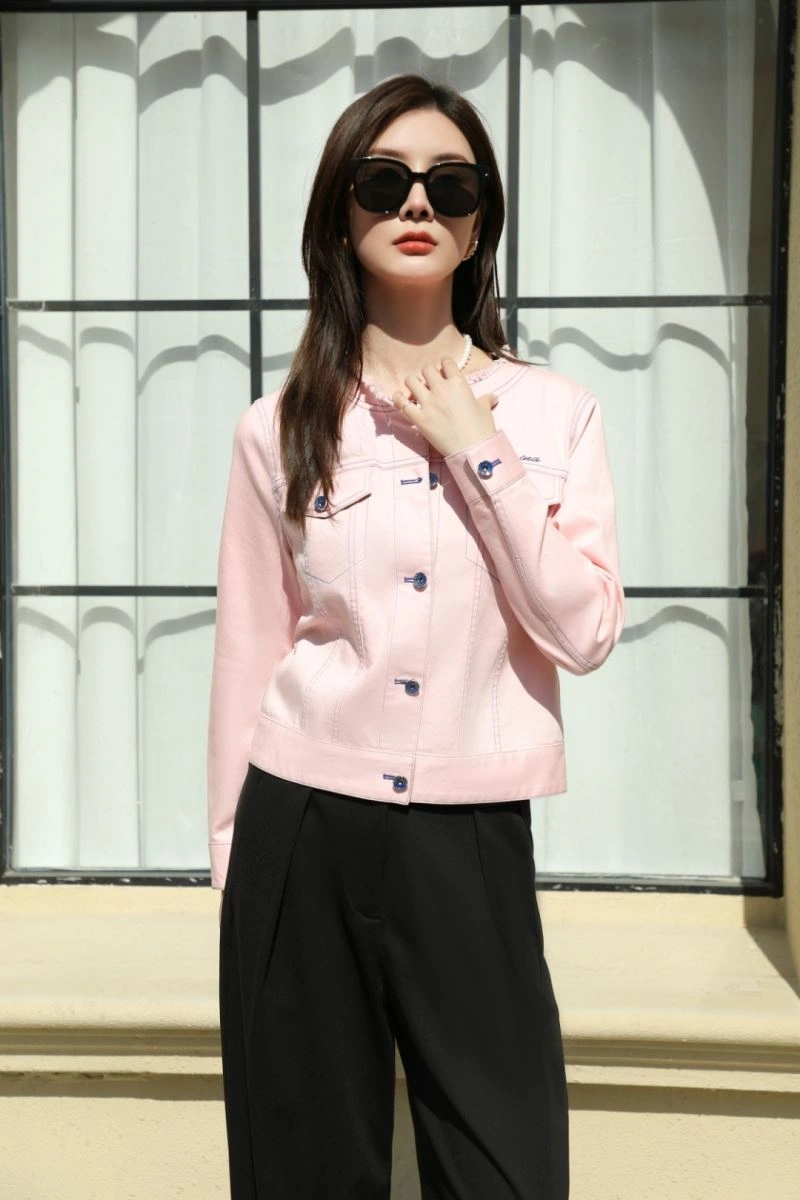 Cut-rate Burberry Outwear