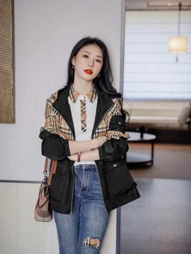 Official Burberry Outwear