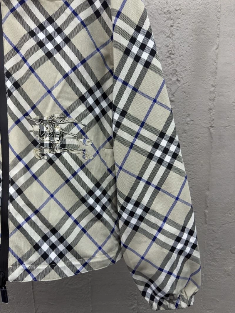 Legit Burberry Outwear