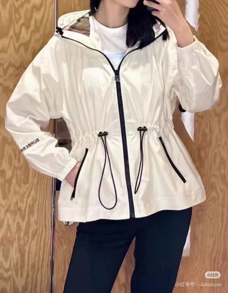 Official Burberry Outwear