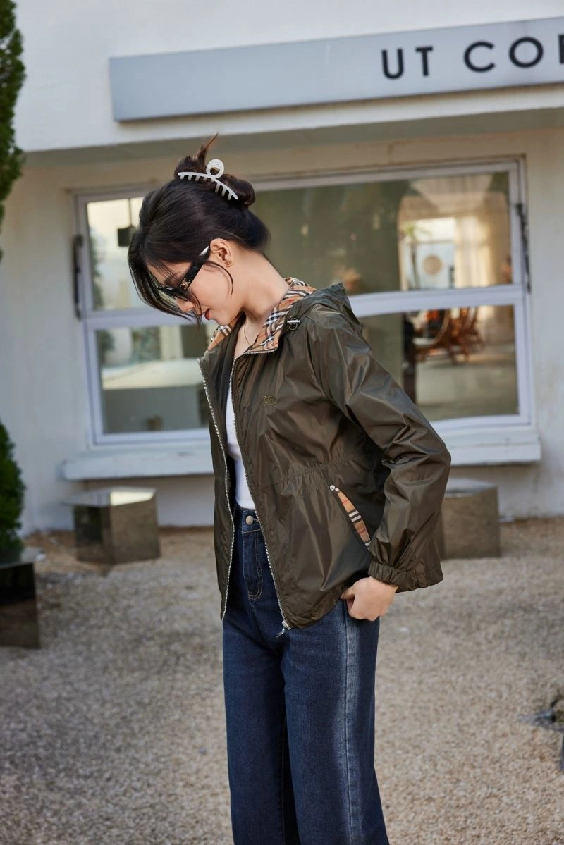 Brand-original Burberry Outwear