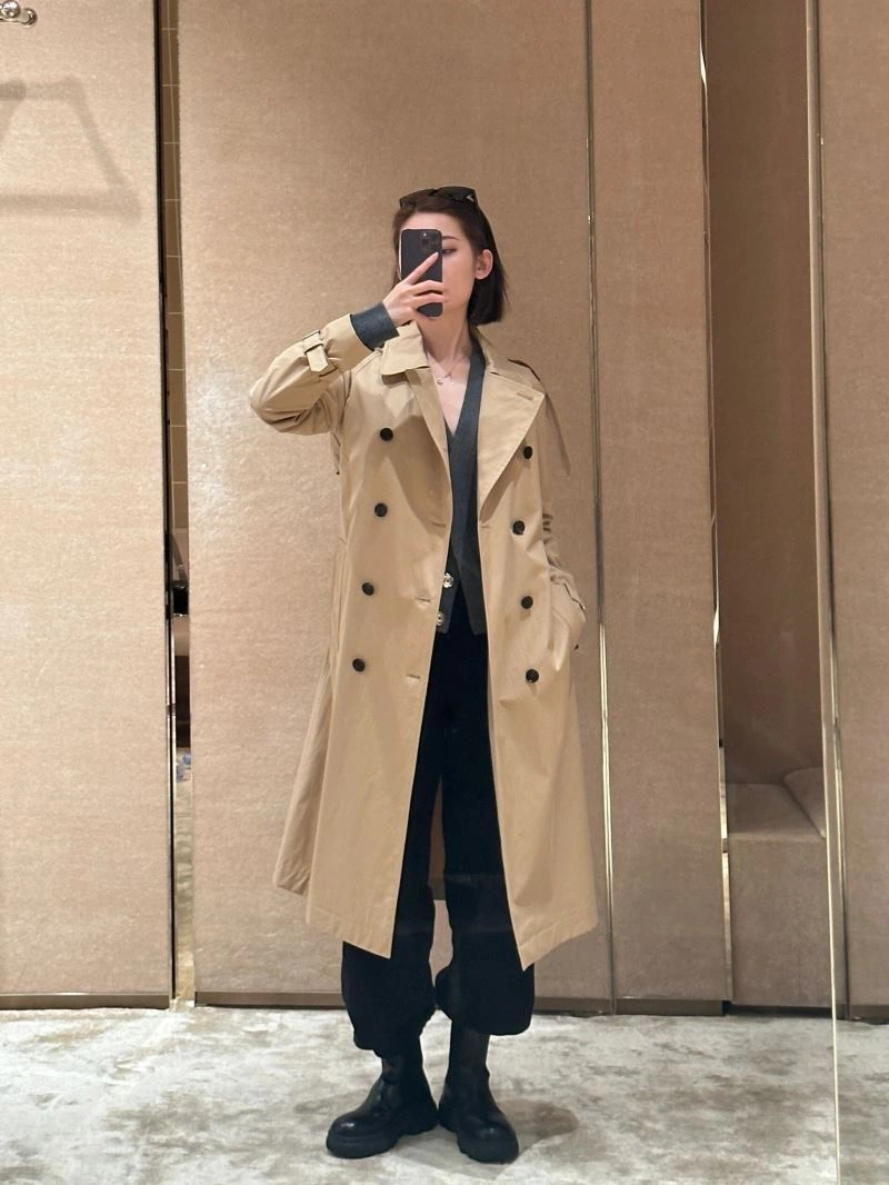 Indistinguishable Burberry Outwear