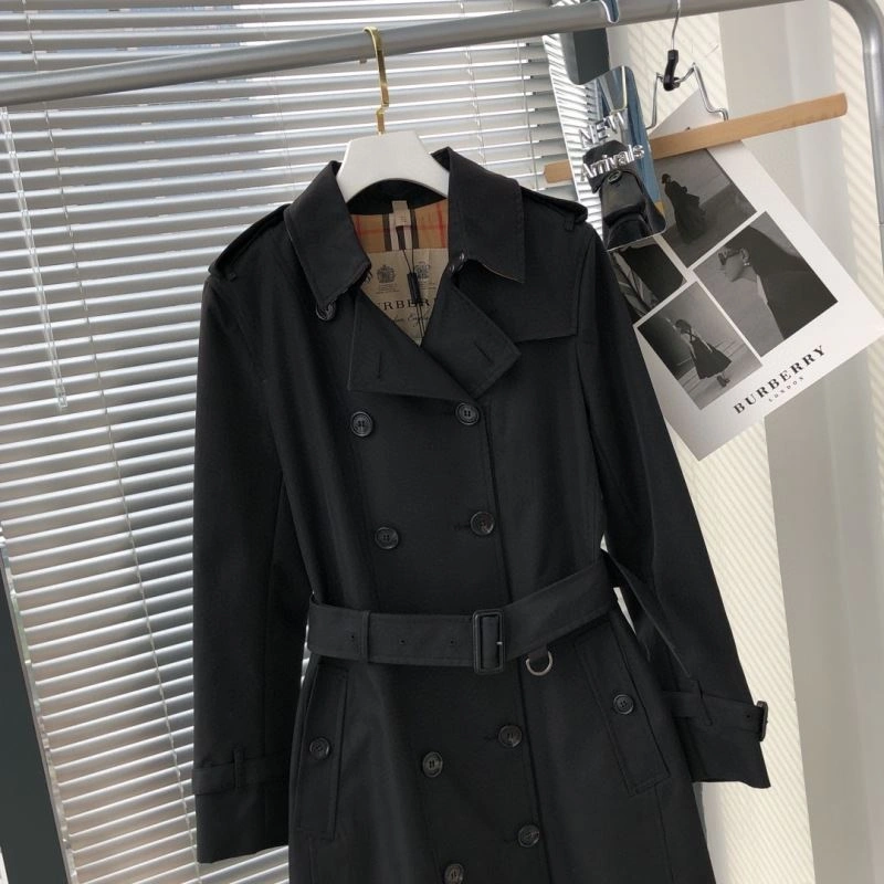 High accuracy Burberry Outwear