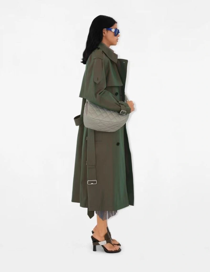 Accurate model Burberry Outwear
