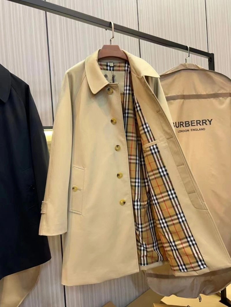 Brand-original Burberry Outwear