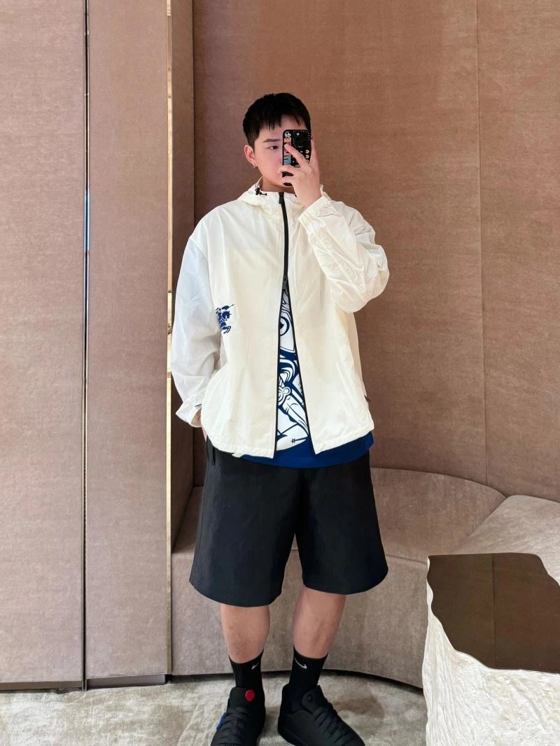 Reasonably priced Burberry Outwear